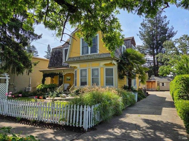150 W 8th St, Santa Rosa, CA 95401