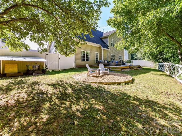 150 W Cavendish Drive