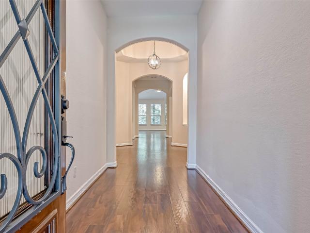150 W Heritage Mill Circle
