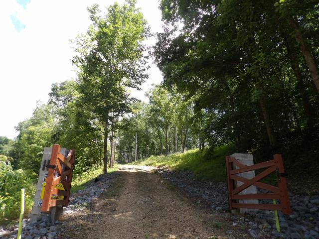 150 W John Davis Rd