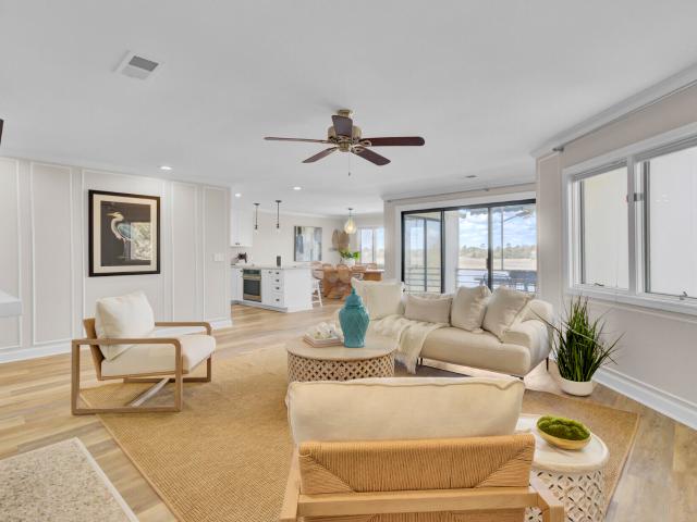 150 Wappoo Creek Drive 11