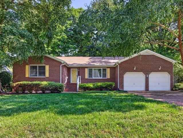 150 Wellington Cir, Williamsburg, VA 23185