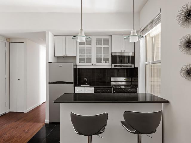 150 West 51st Street, Unit 1017