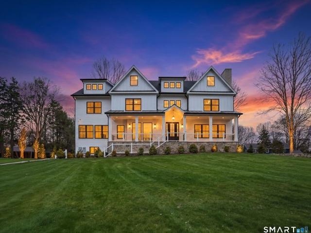 150 Wildwood Rd, Stamford, CT 06903