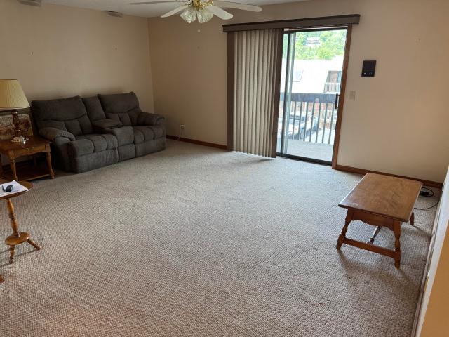 150 Wilshire Drive # 54