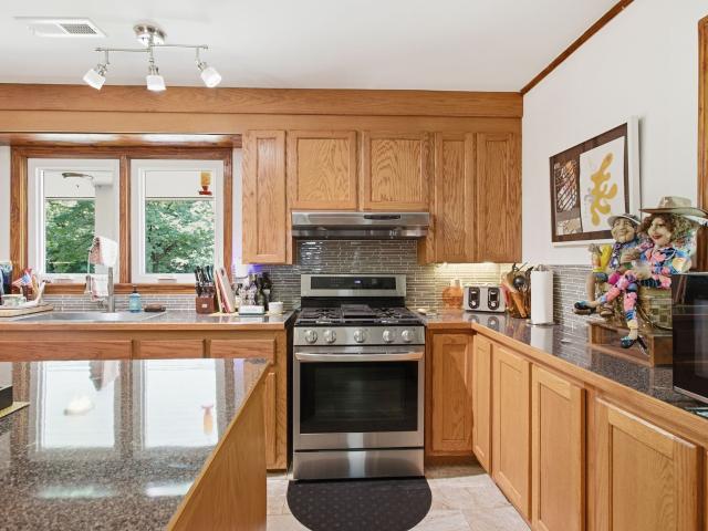 150 Toms Creek Rd