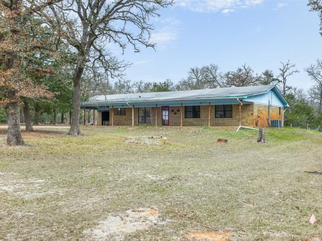 150 Turner Ln, Paige, TX 78659 | MLS #9054