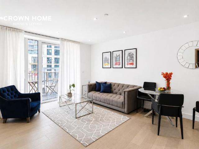 150 Vaughan Way, London E1W 2 bed apartment to rent £4,000 pcm £923 pw