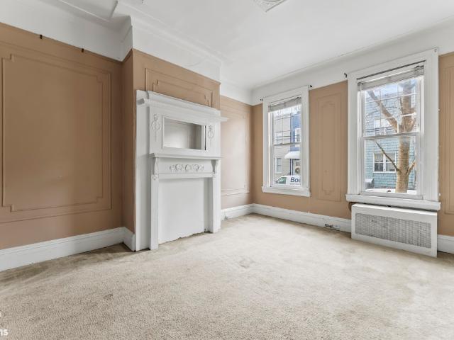 150a diamond street