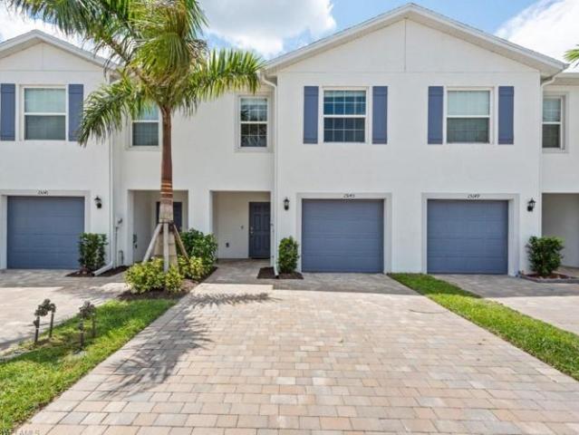 15145 Wildflower Cir S, Naples, FL 34119