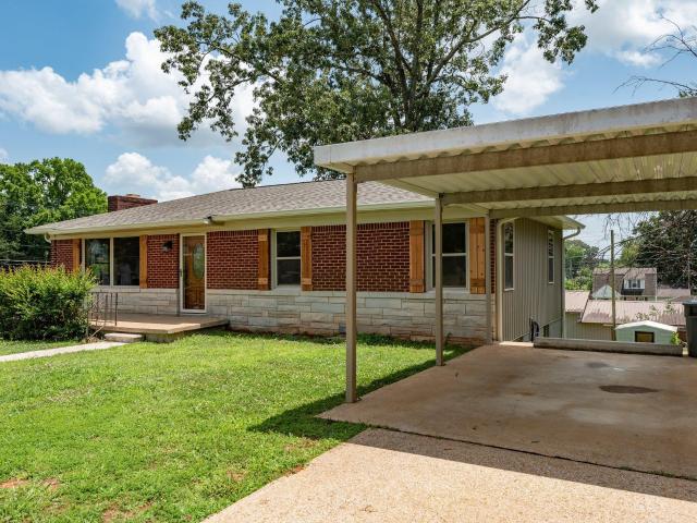 1514 Oak Grove Blvd