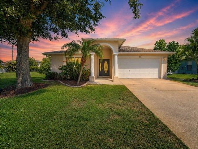 1514 Oracle Dr, Sun City Center, FL 33573