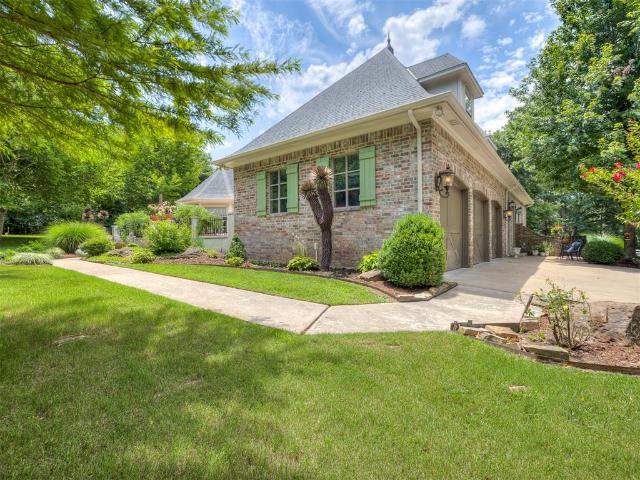 1514 Duxsford Court