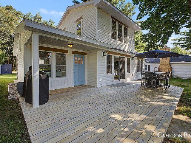 1514 E Cove Point Drive