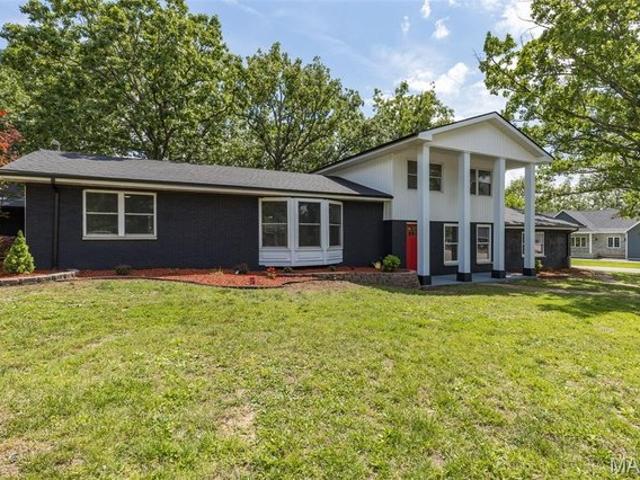 1514 E Mont Carmel St, Bonne Terre, MO 63628