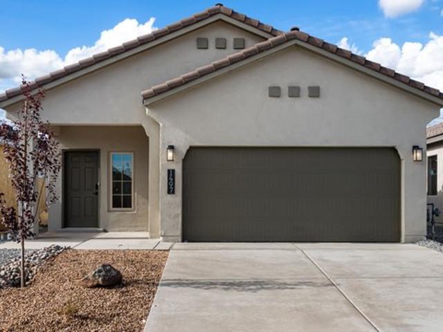 1514 Gleneagles St NE, Rio Rancho, NM 87144