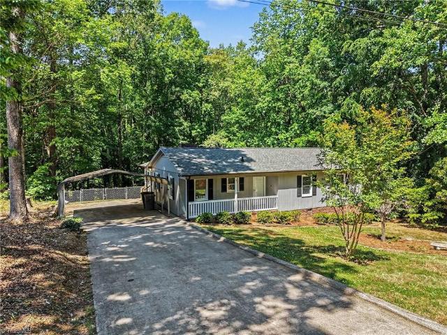 1514 Pepperidge Road