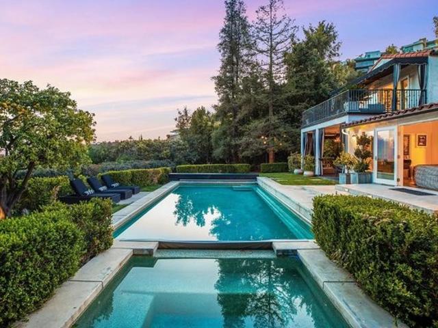 1514 Sunset Plaza Dr, Los Angeles, CA 90069