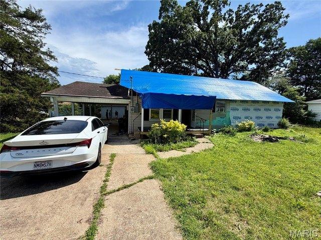 1514 Seifert Dr, Poplar Bluff, MO 63901