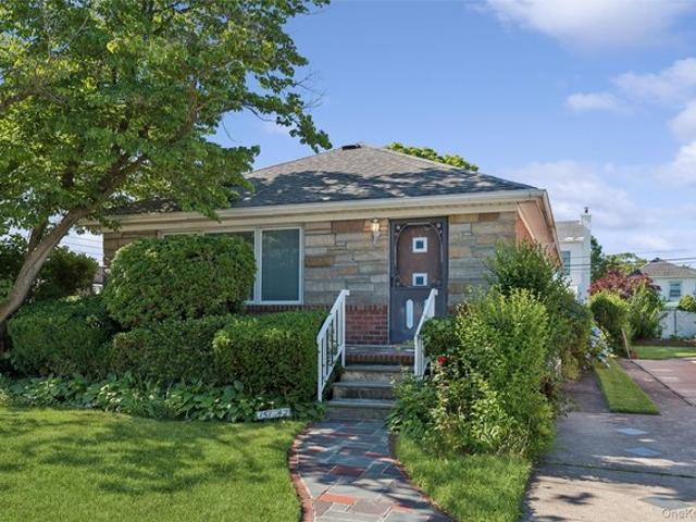 151 4 th Ave, Queens, NY 11357