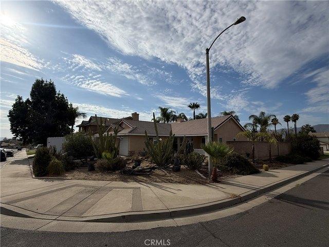 15153 Etienne St, Lake Elsinore, CA 92530