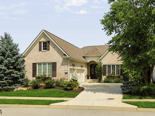 15153 Kampen Cir, Carmel, IN 46033