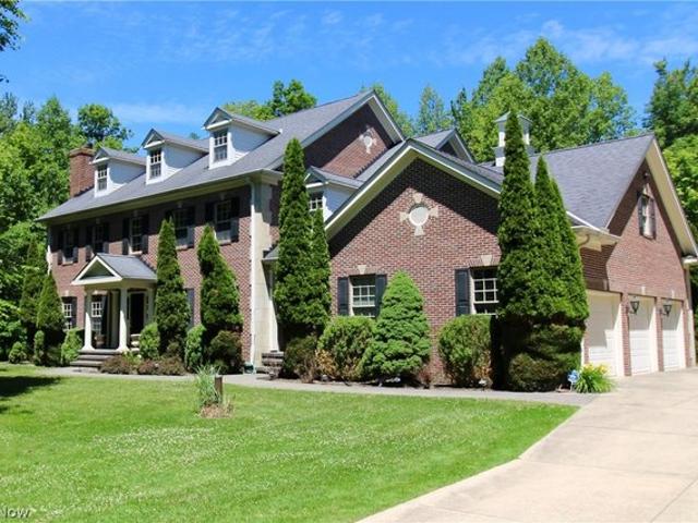 15150 Overture Dr, Newbury, OH 44065