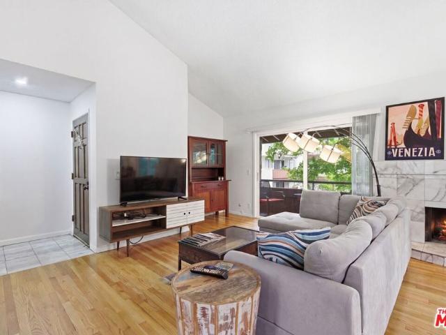 15155 Sherman Way 47