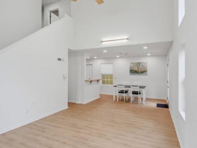 1515 mills dr