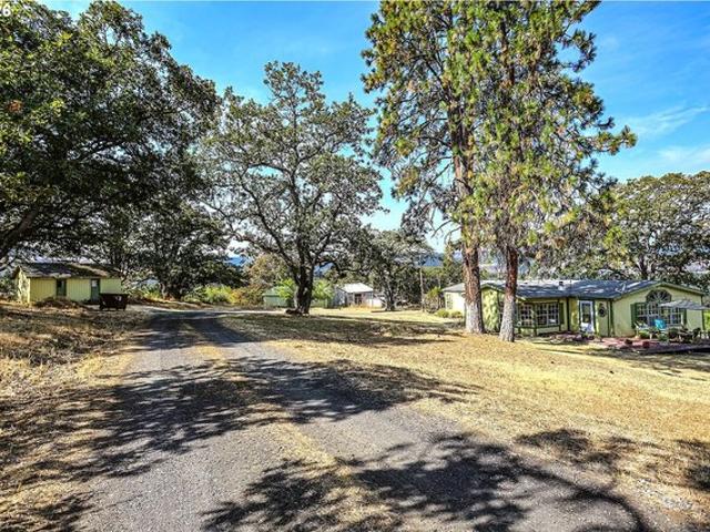 1515 Morgensen Rd, Mosier, OR 97040