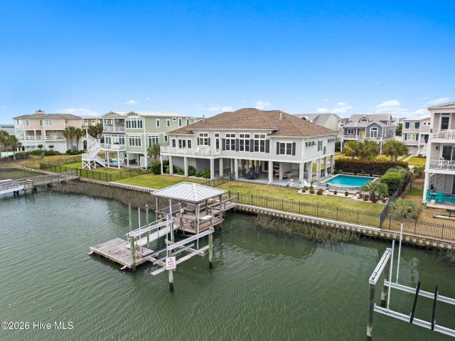 1515 N Shore Drive
