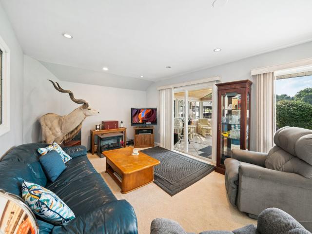 1515 N River Road