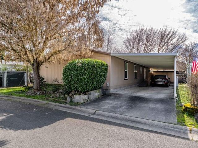 1515 Agape Way, Grants Pass, OR 97527