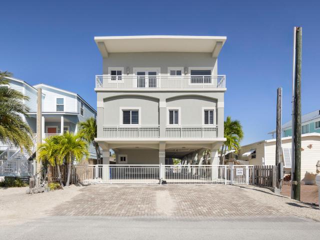 1515 Aqueduct Ln, Key Largo, FL 33037 | MLS #A11963 | Compass