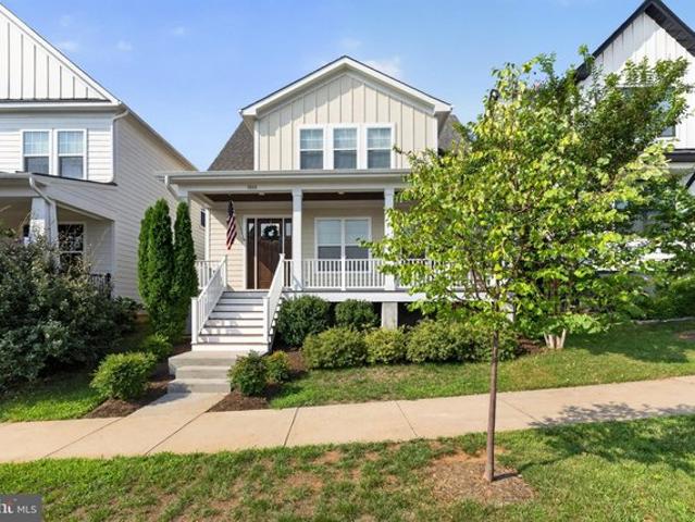 1515 Barnett St, Charlottesville, VA 22901
