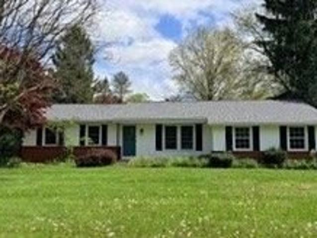 1515 Barlow Rd, Hudson, OH 44236
