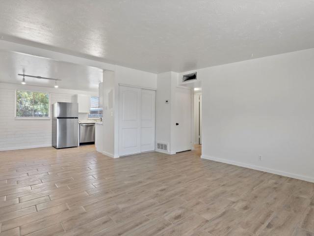 1515 Blacklidge