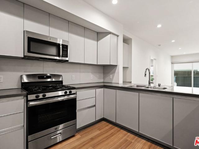 1515 Colby Ave, Unit PH8, Los Angeles, CA 90025 | Compass