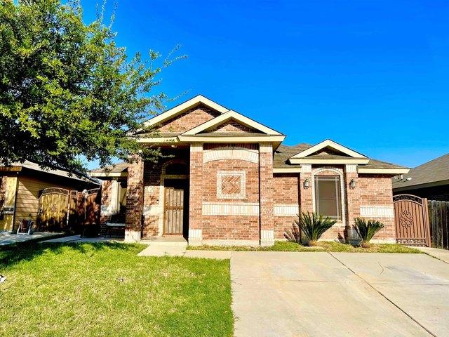 1515 Cozumel Dr, Laredo, TX 78046