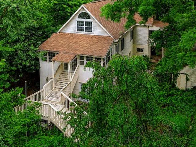 1515 E 69th St, Indianapolis, IN 46220