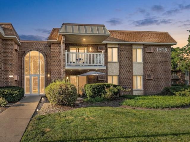 1515 E Churchill Dr Apt 102, Palatine, IL 60074