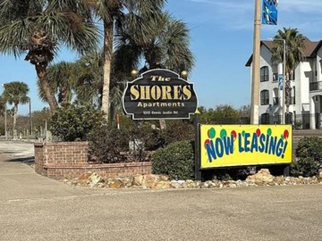 1515 Ennis Joslin Rd, Corpus Christi, TX 78412