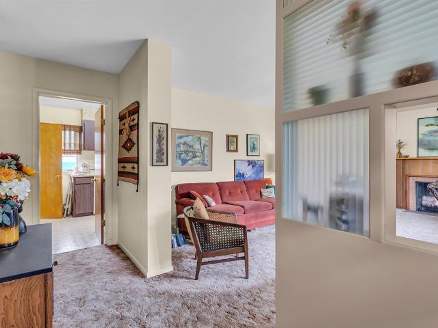 1515 Kensington Drive