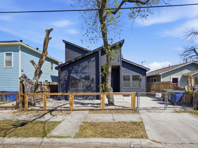 1515 Lamar St, San Antonio, TX 78202 | MLS #1951 | Compass