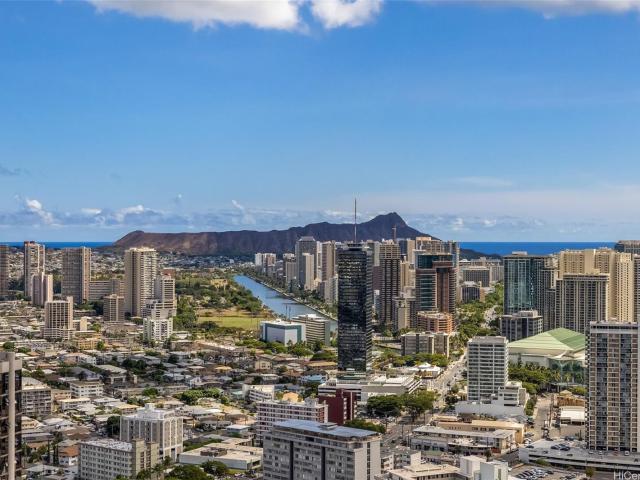 1515 Liona St, Unit 4407, Honolulu, HI 96814 | MLS #202521 | Compass
