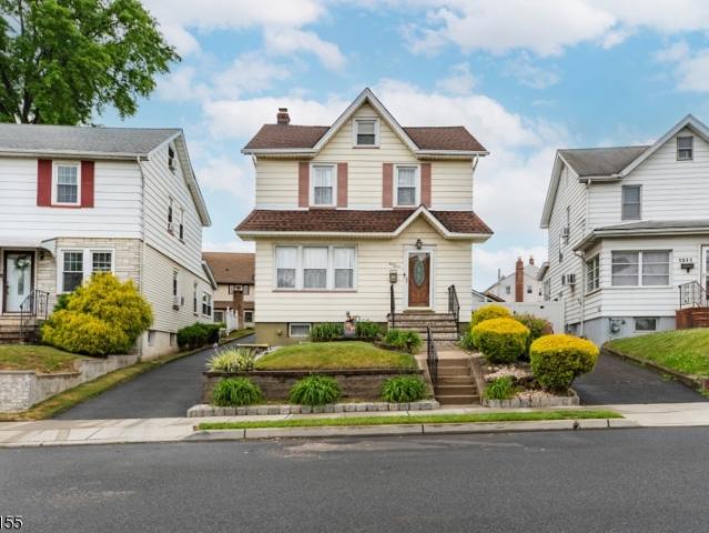 1515 Rose Ter