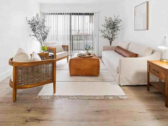 1515 Rosecrans Ave 1 Bedroom Apartment for Rent at 1515 E Rosecrans Ave, Compton, CA 90221