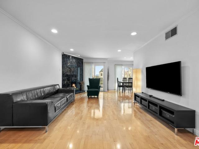 1515 S Beverly Dr, Unit 202, Los Angeles, CA 90035 | MLS #26668 | Compass