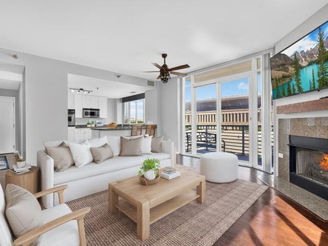 1515 S Prairie Avenue # 506