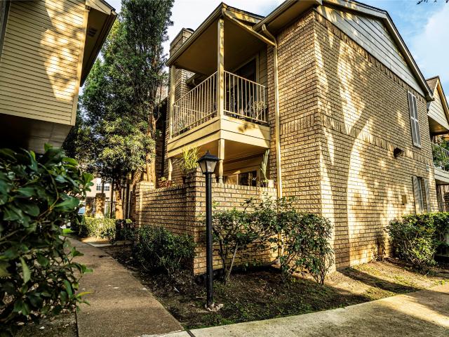 1515 Sandy Springs Rd, Unit 1001, Houston, TX 77042 | MLS #63545 | Compass